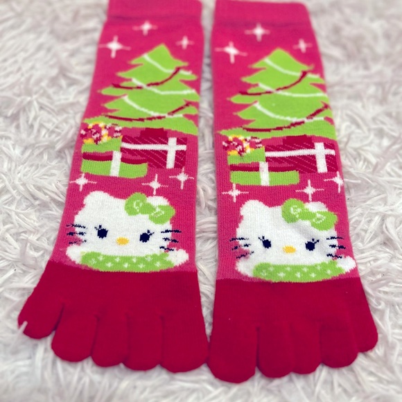 Sanrio | Accessories | Hello Kitty Holiday Winter Christmas Toe Socks ...